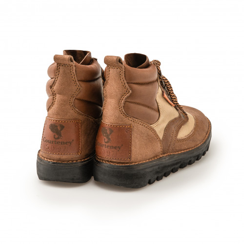 Courteney Selous Boot Canvas & Buffalo Hide