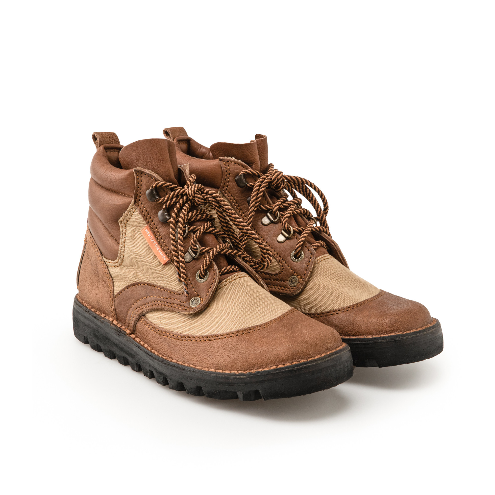 Courteney Selous Boot Canvas & Buffalo Hide