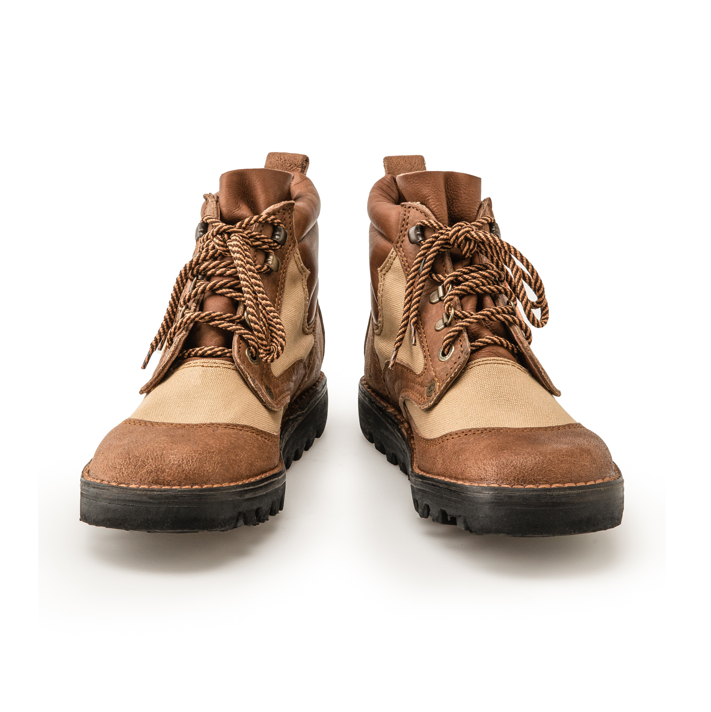 Courteney Selous Boot Canvas & Buffalo Hide