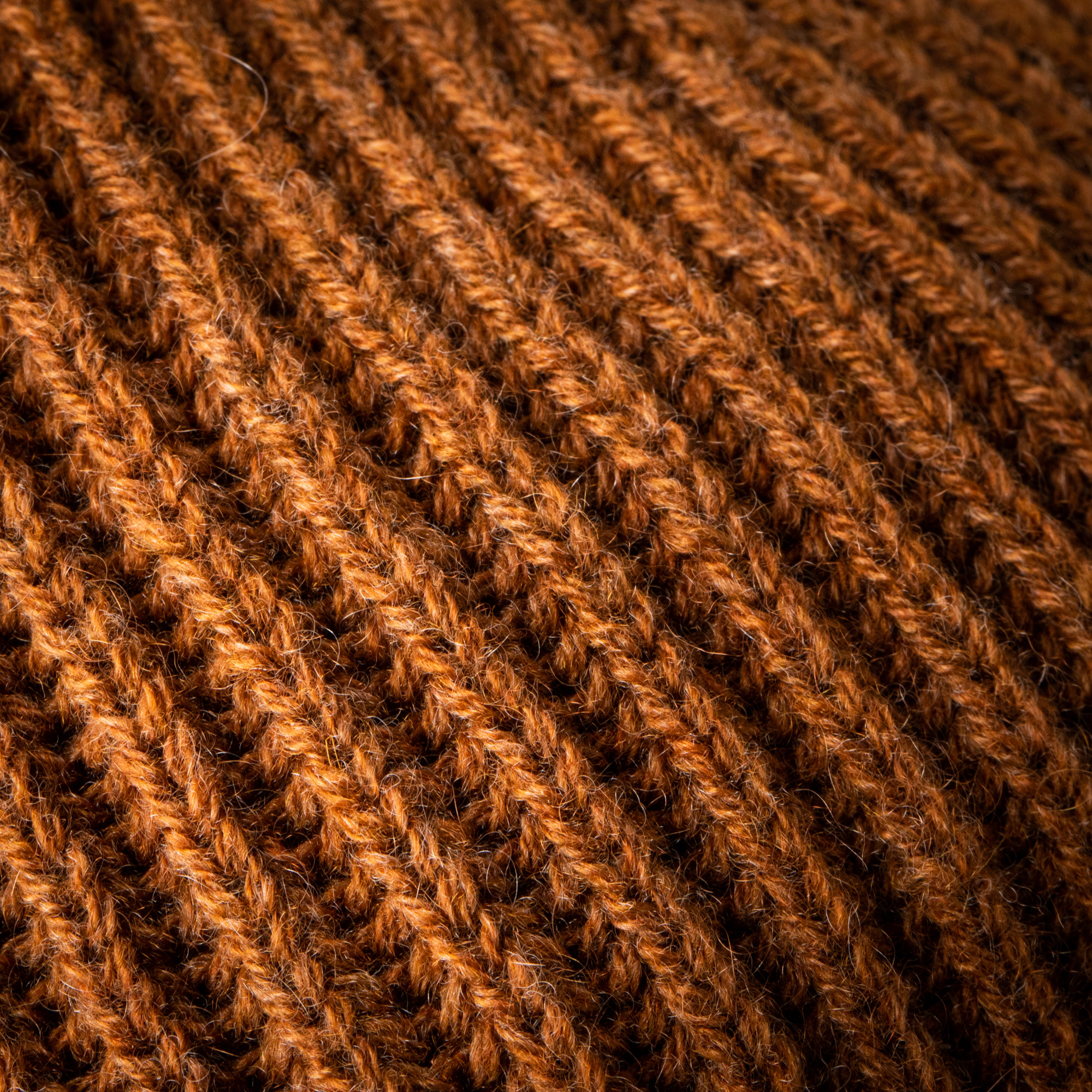 Inverni Cashmere Knit Hat in Rust